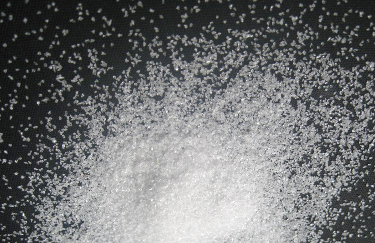 Reshaped White Corundum grit | White Fused Alumina - HAIXU